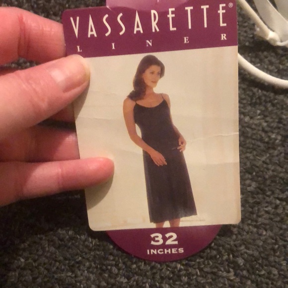 vassarette | Intimates & Sleepwear | Vintage Vassarette Liner White Ice ...